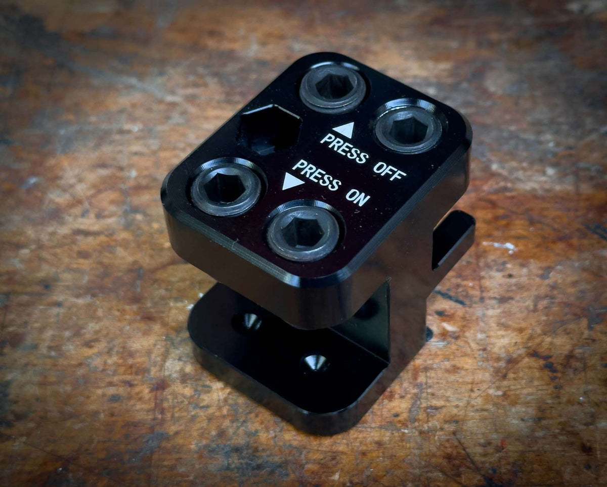 Chain Master Link Press Tool Rolling Mavericks